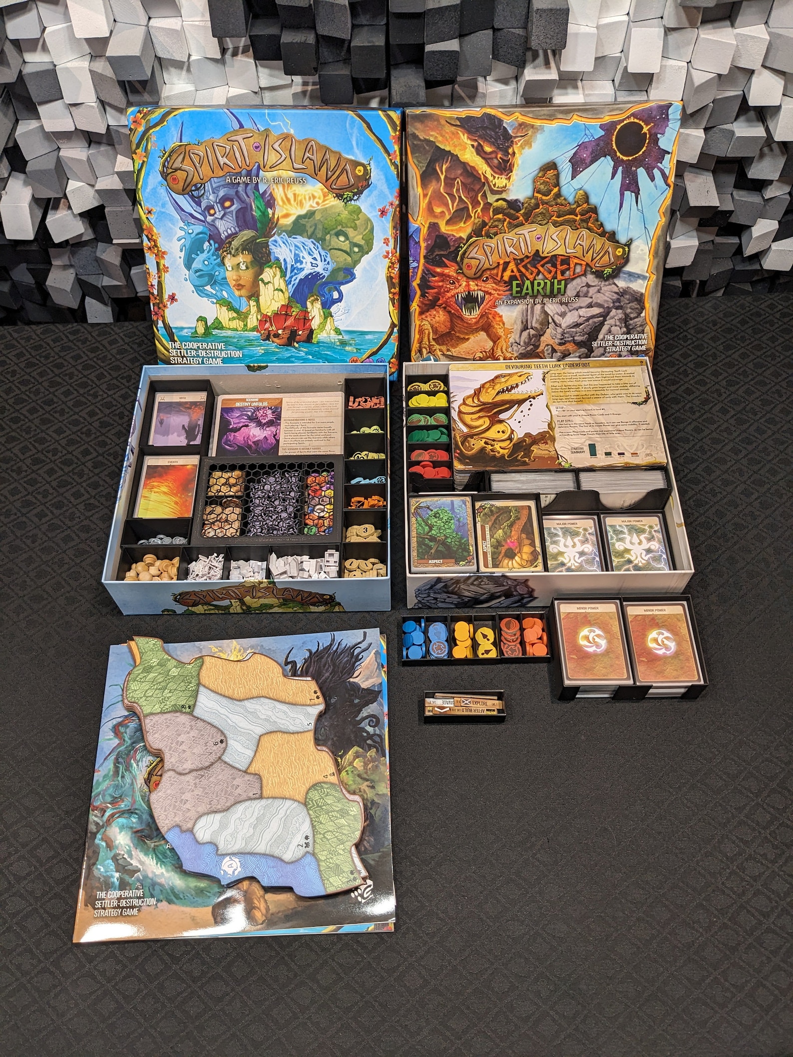 Insert, Compatible With Spirit Island - Holds ALMOST EVERYTHING in 2 ...
