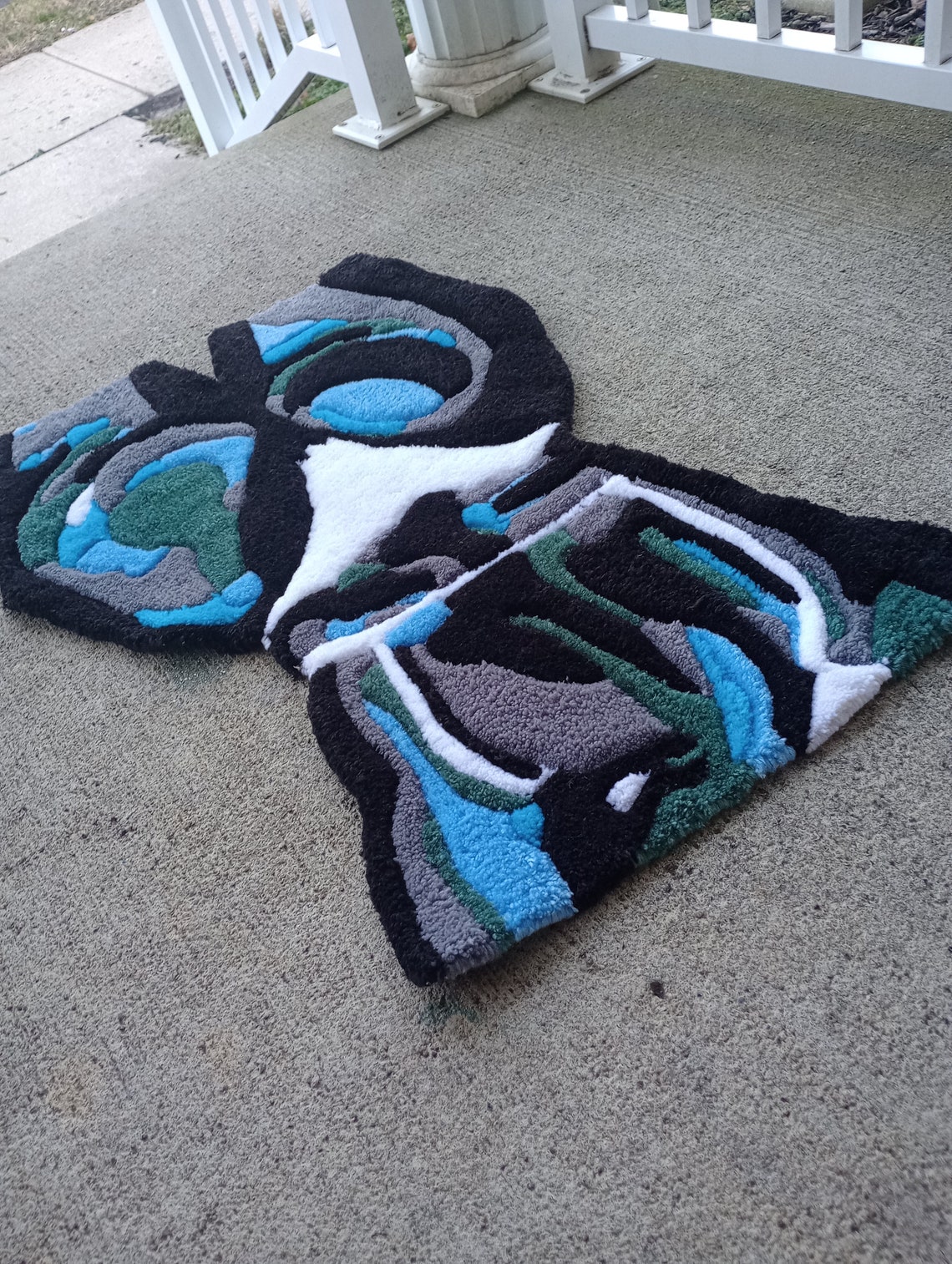 Abstract Woman Body Silhouette Booty Handmade Tufted Rug / Wall Hanging ...