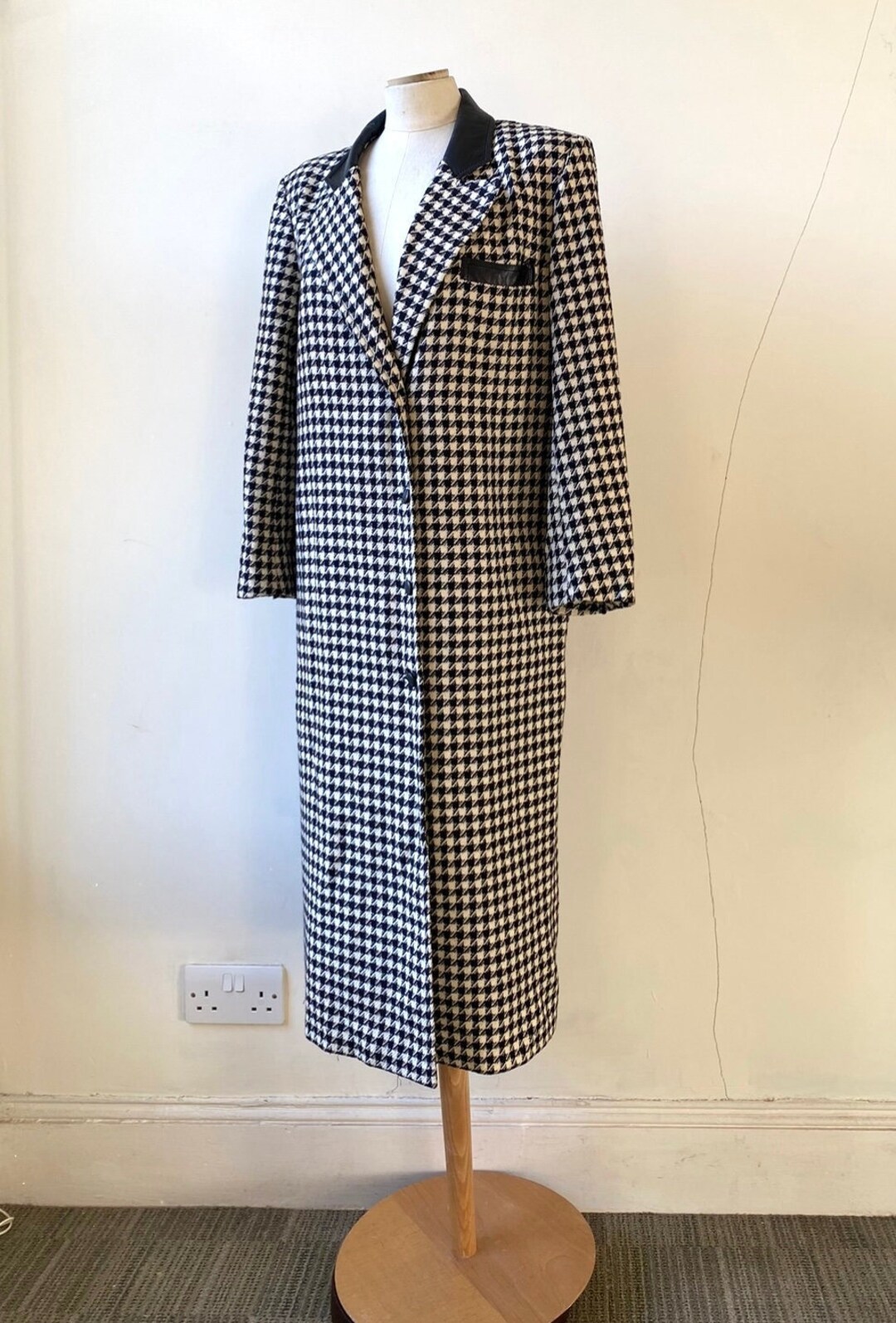 Cream and Black 1980's Dogtooth Check Coat UK10 - Etsy