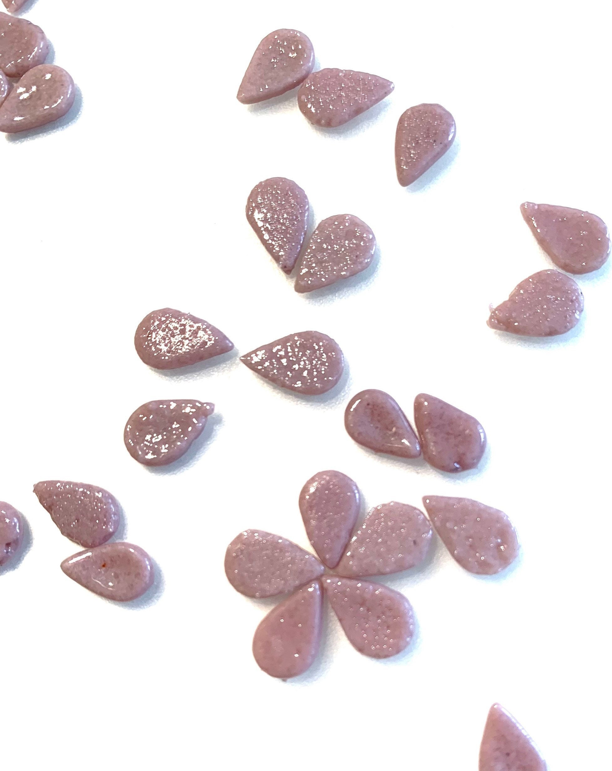 COE 96 Fused Glass Flower Petals 3/8 Inch Lavender Purple - Etsy