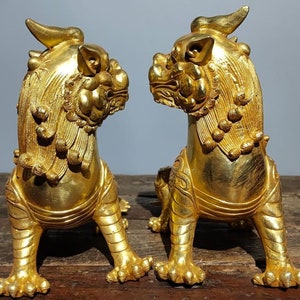 A Pair of Chinese Pure Hand Carved Pure Copper Gilt Auspicious Beast ...