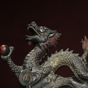 Chinese Pure Hand Carved Exquisite and Rare Bronze Dragon Statue ...
