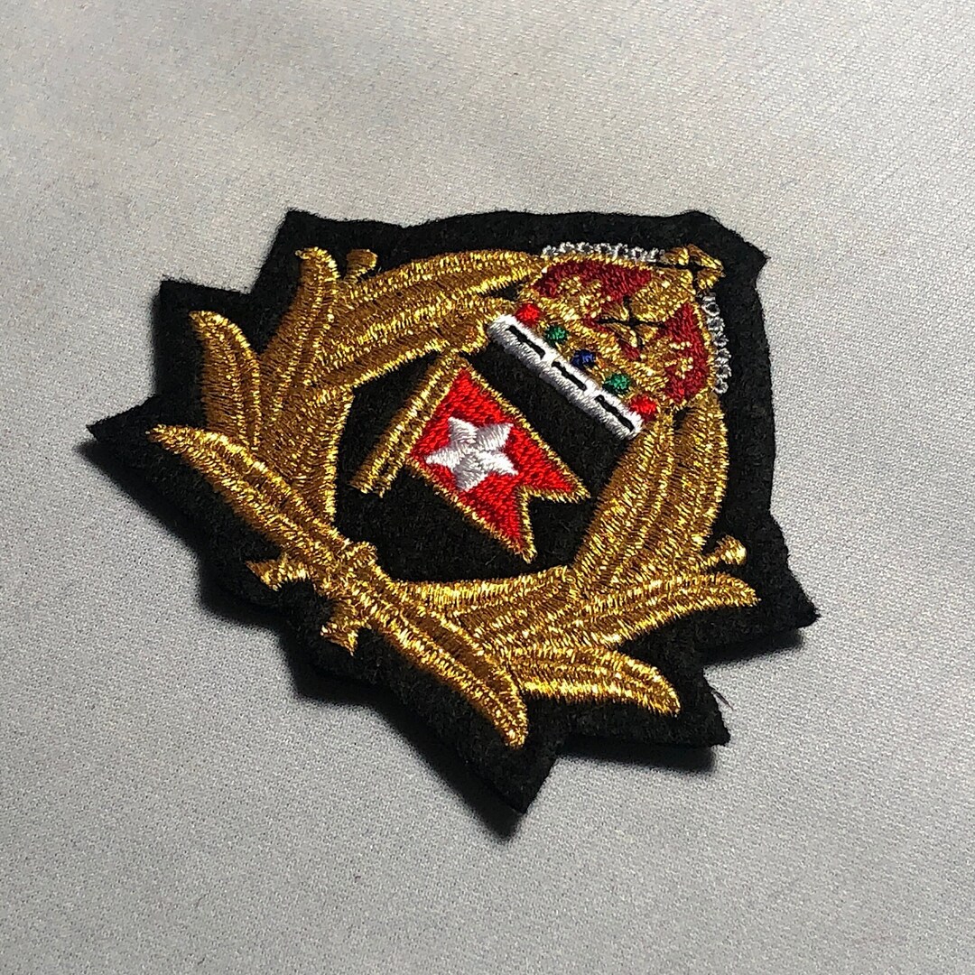 RMS TITANIC Officer Captain Smith Cap Patch Iron on Wreath Crown White ...