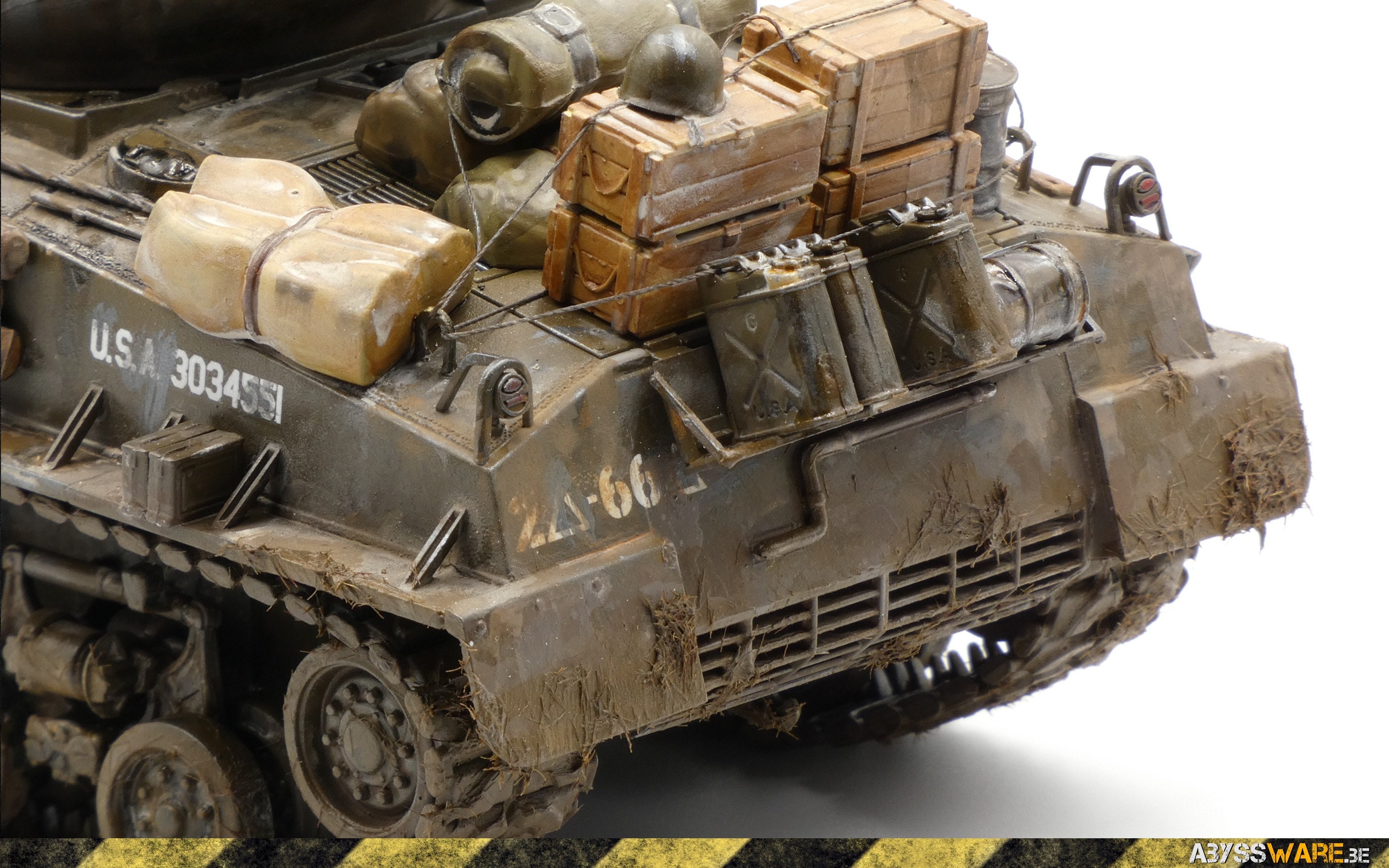 SHERMAN fury M4A3E8 Tank 1:35 Pro-built Scale - Etsy