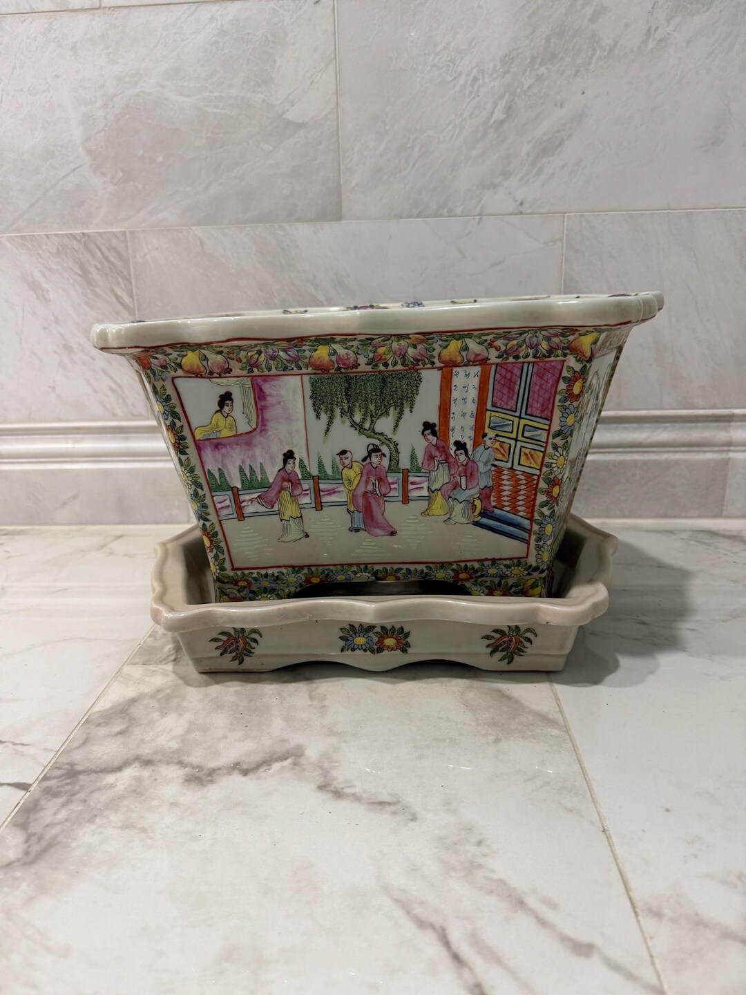 ON HOLD Large Rose Medallion Planter With Under Plate - Etsy