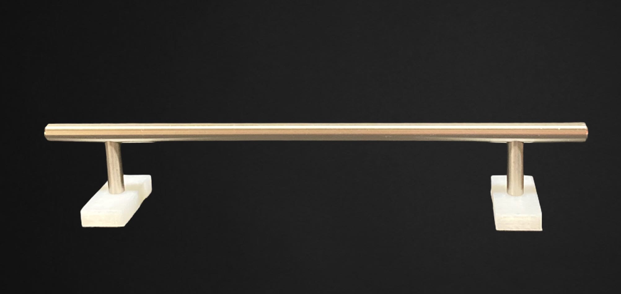 Rad Rails 10” Fingerboard Skatepark Obstacle Round Metal Miniature ...