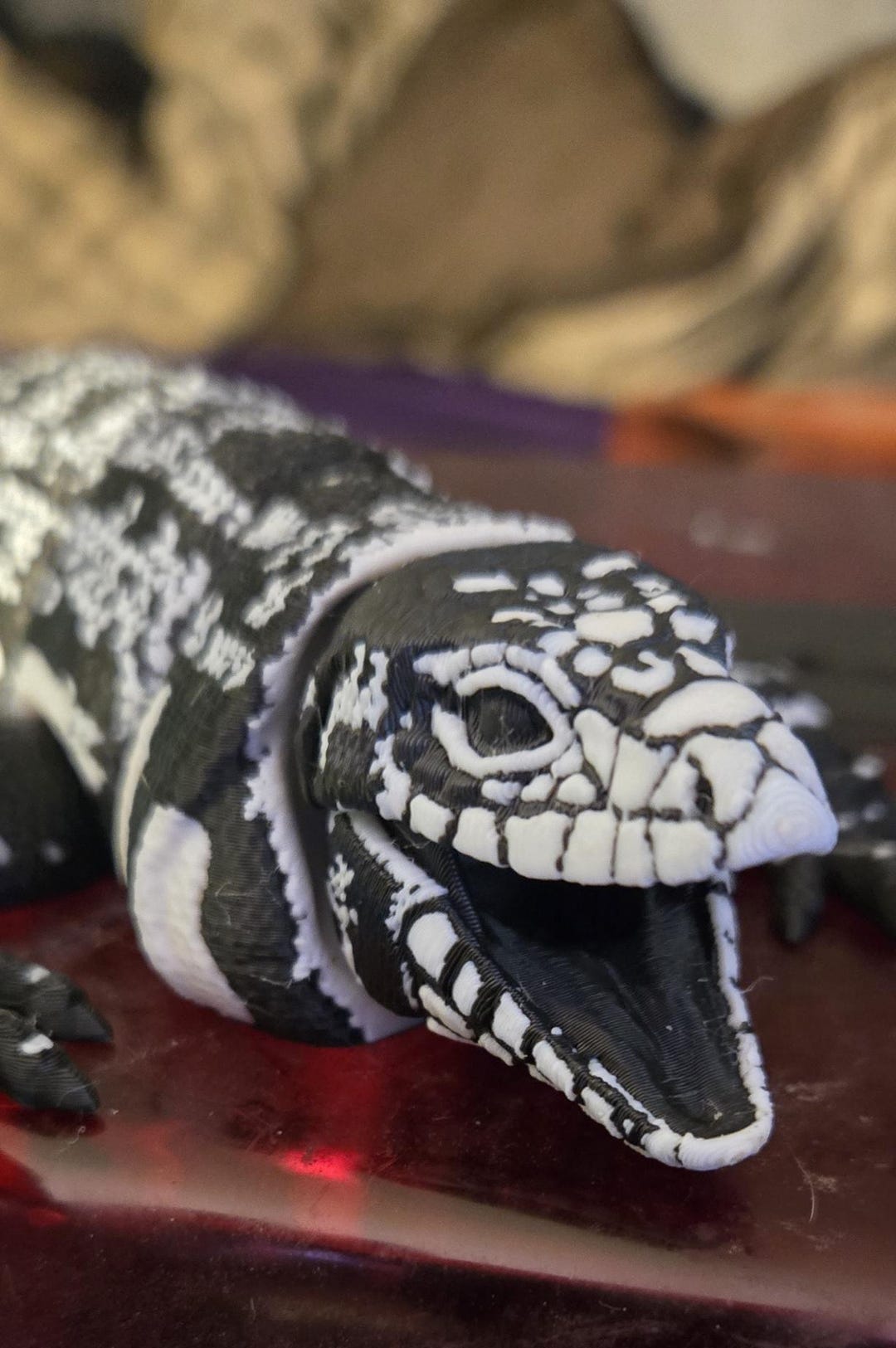 3D Printed Articulated Black and White Tegu Realistic Reptile Toy Tegu ...