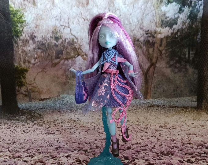Monster High Doll Kiyomi Haunterly/ Haunted Students/ Collectibles ...