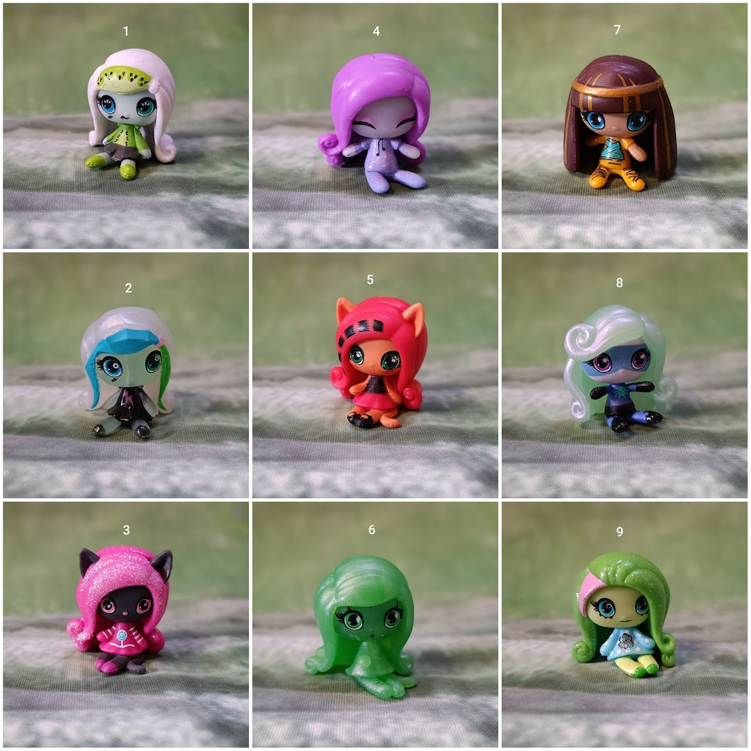 Monster High Minis/ Vinyl Figures/ Collectibles/ Rare/choose One!! - Etsy
