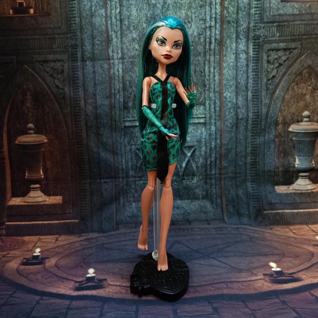 Monster High Doll Nefera De Nile/ Boo York/ Collectibles / Rare/ Mattel ...