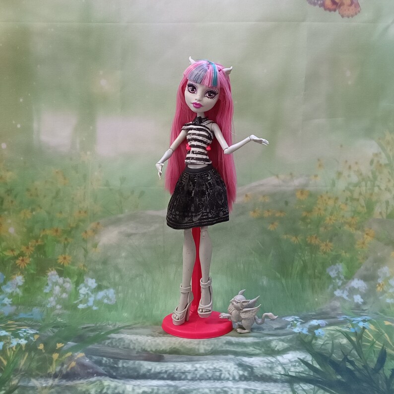 Monster High Doll Rochelle Goyle / Between Classes/ Basic/ Collectibles ...