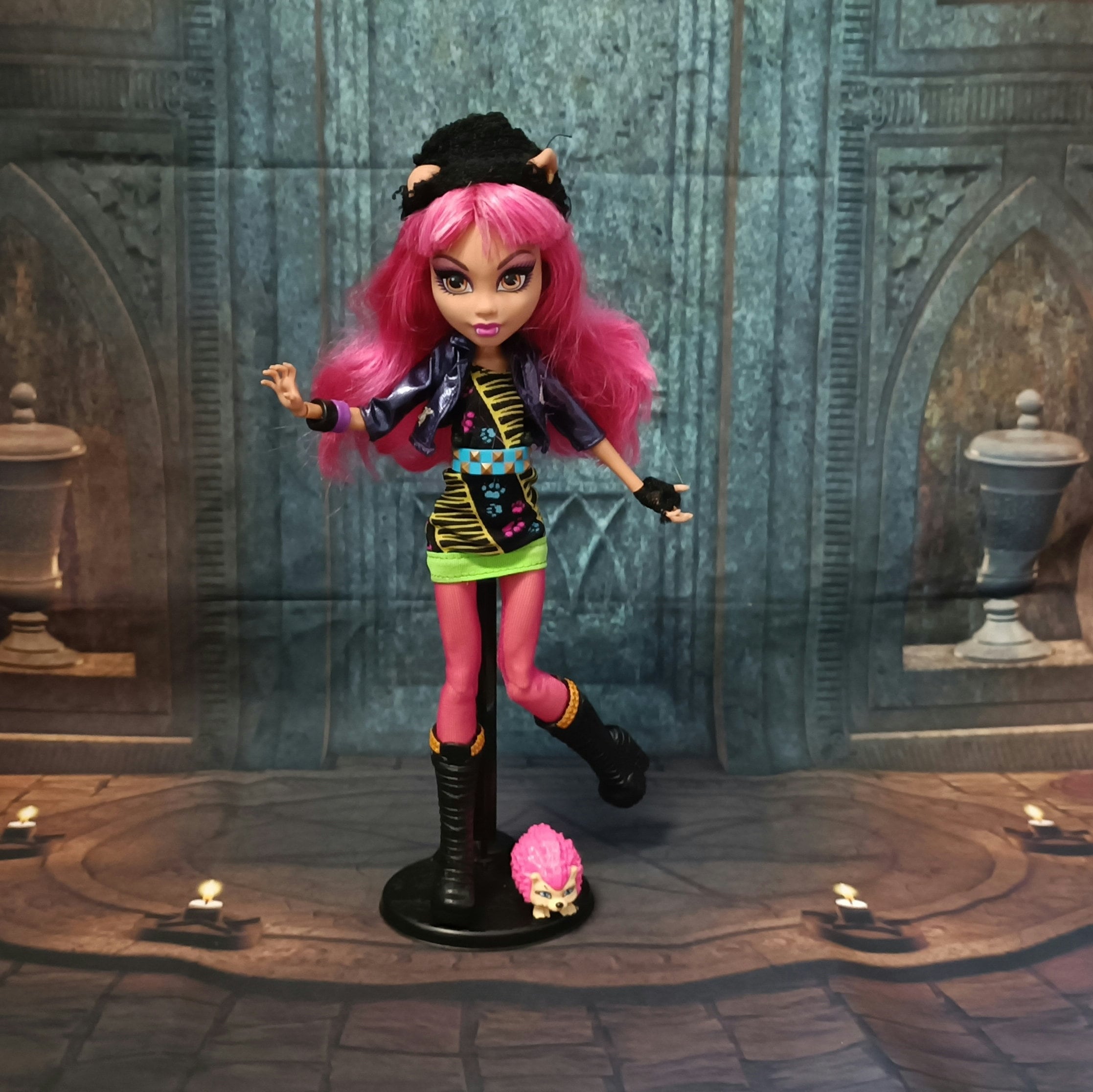 Monster High Dolls 13 Wishes Howleen