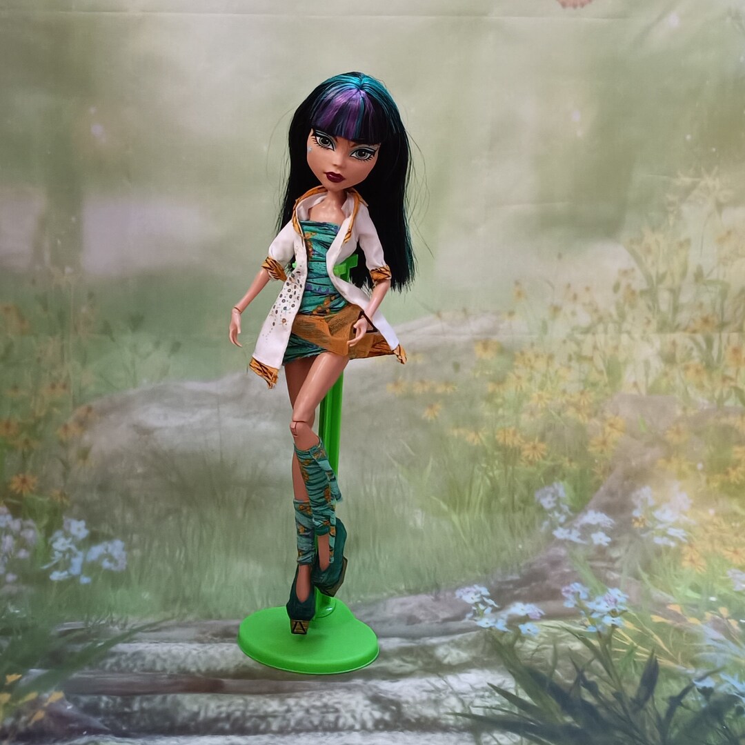 Monster High Doll Cleo De Nile/ Classroom/ Mad Science/ Collectibles ...