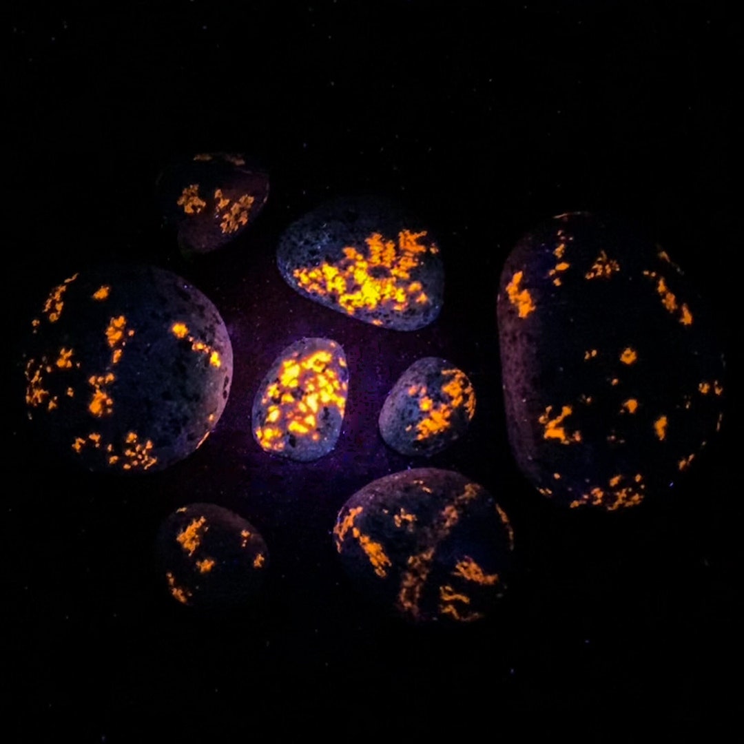 Rough/raw Yooperlite Emberlite Stones Pebbles Healing - Etsy