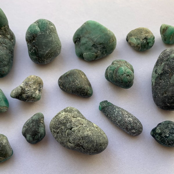 Tumbled Emerald - Etsy
