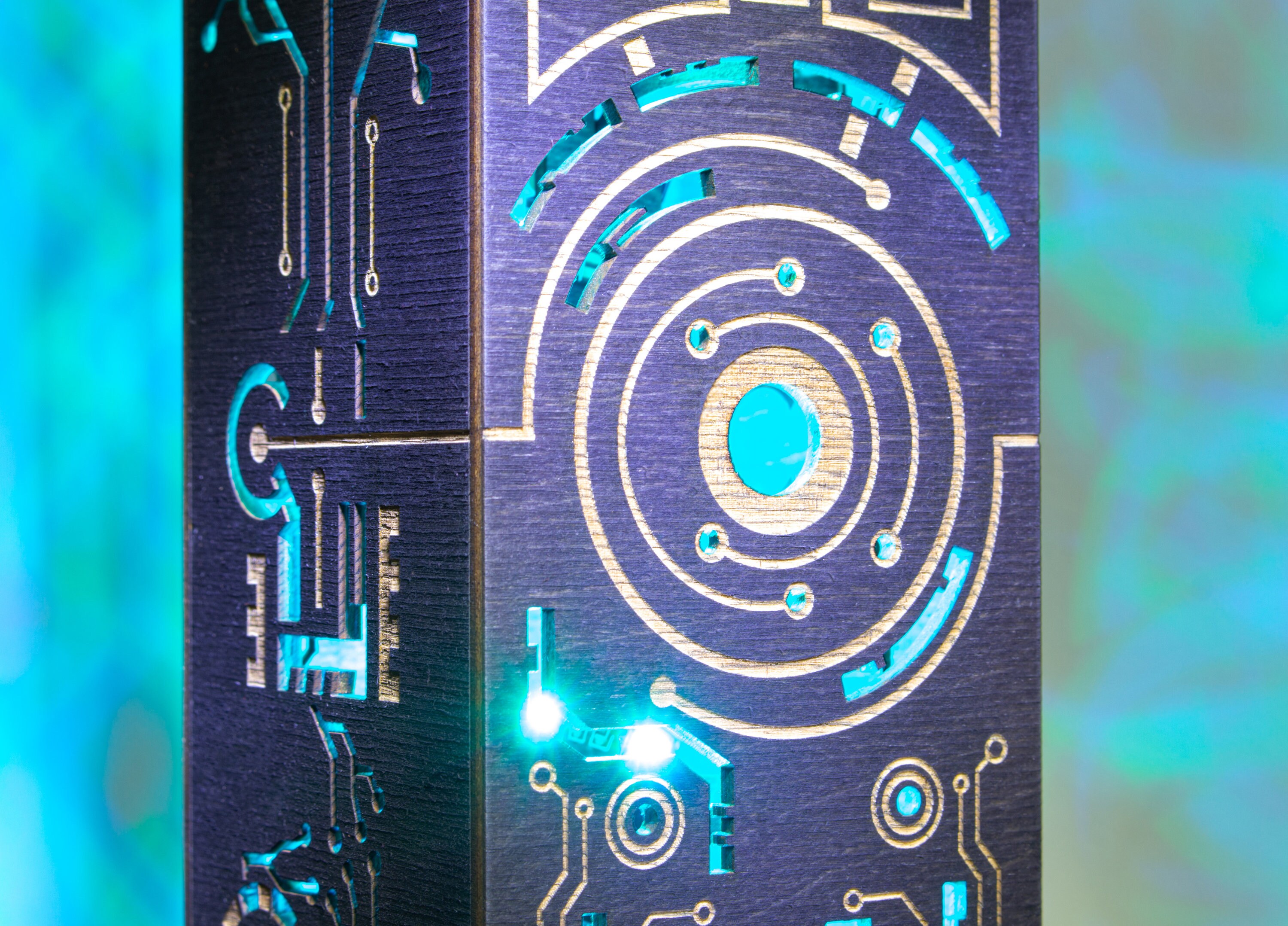 Cyber Lamp | Sci-fi Tech Lamp for Gaming Room | Gift for Gamer ...