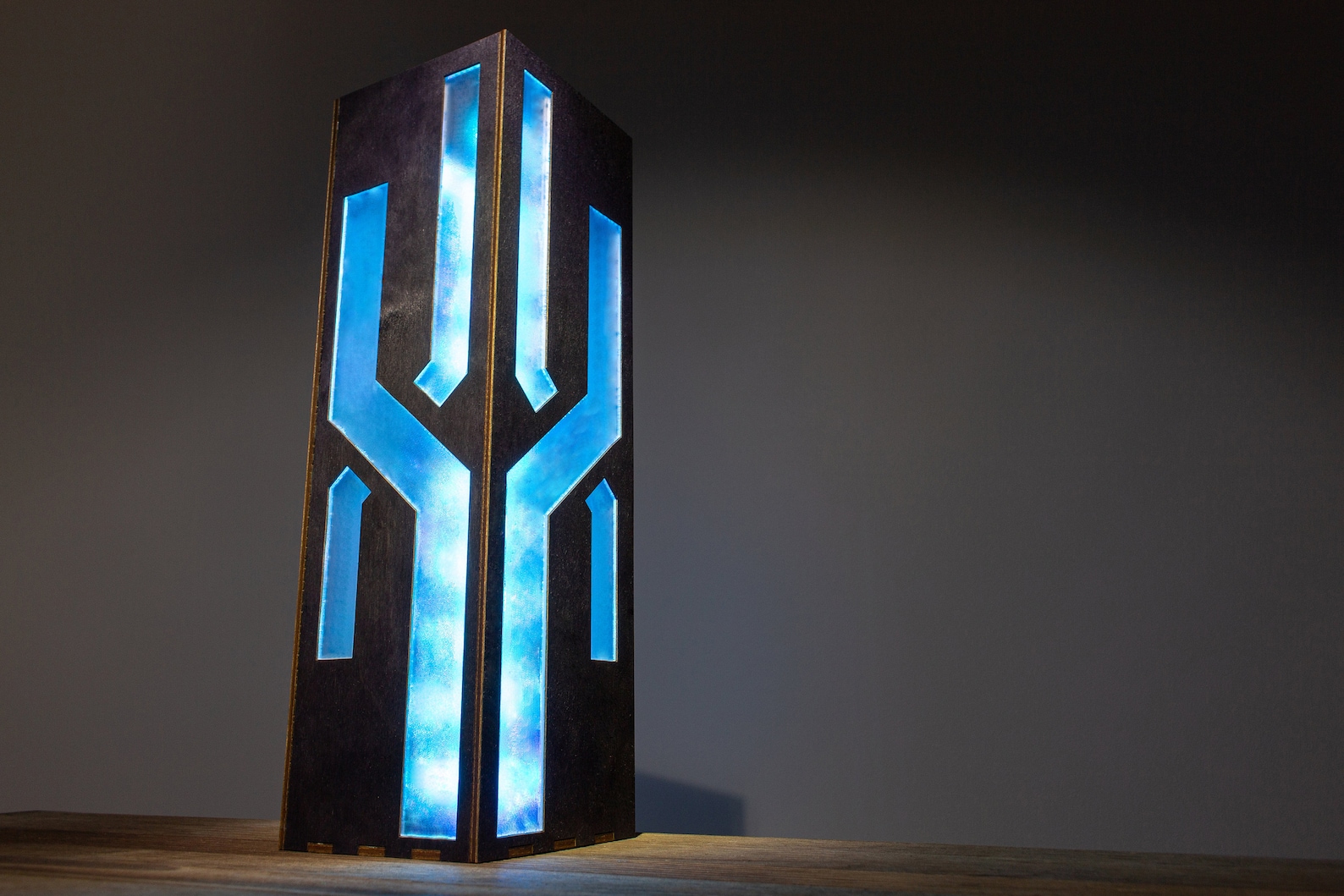 Cyber Futuristic Night Lamp | Neon Inclined Lines | Sci-fi Contemporary ...