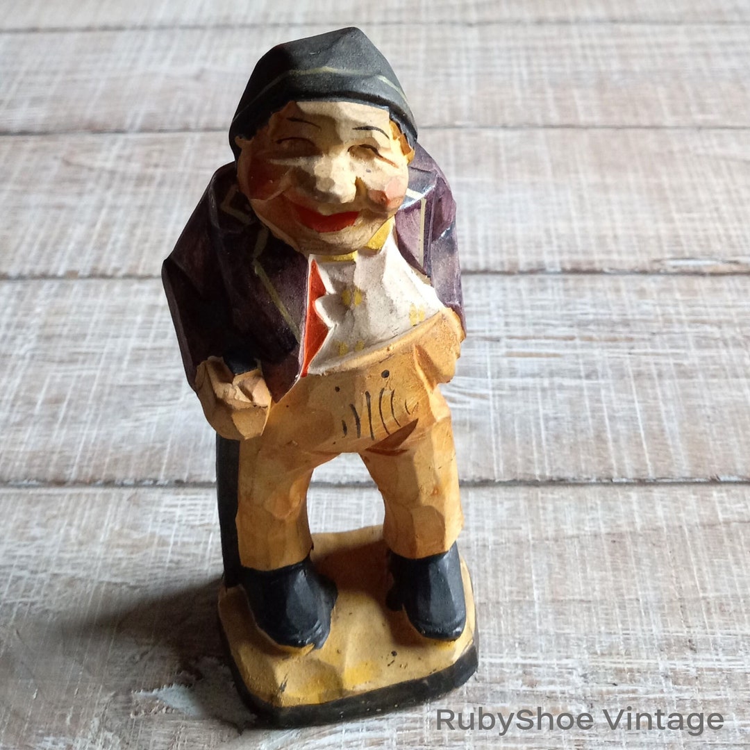 Vintage Old Man Porcelain Figurine. Old Man With Cane. Classic Old Gent ...