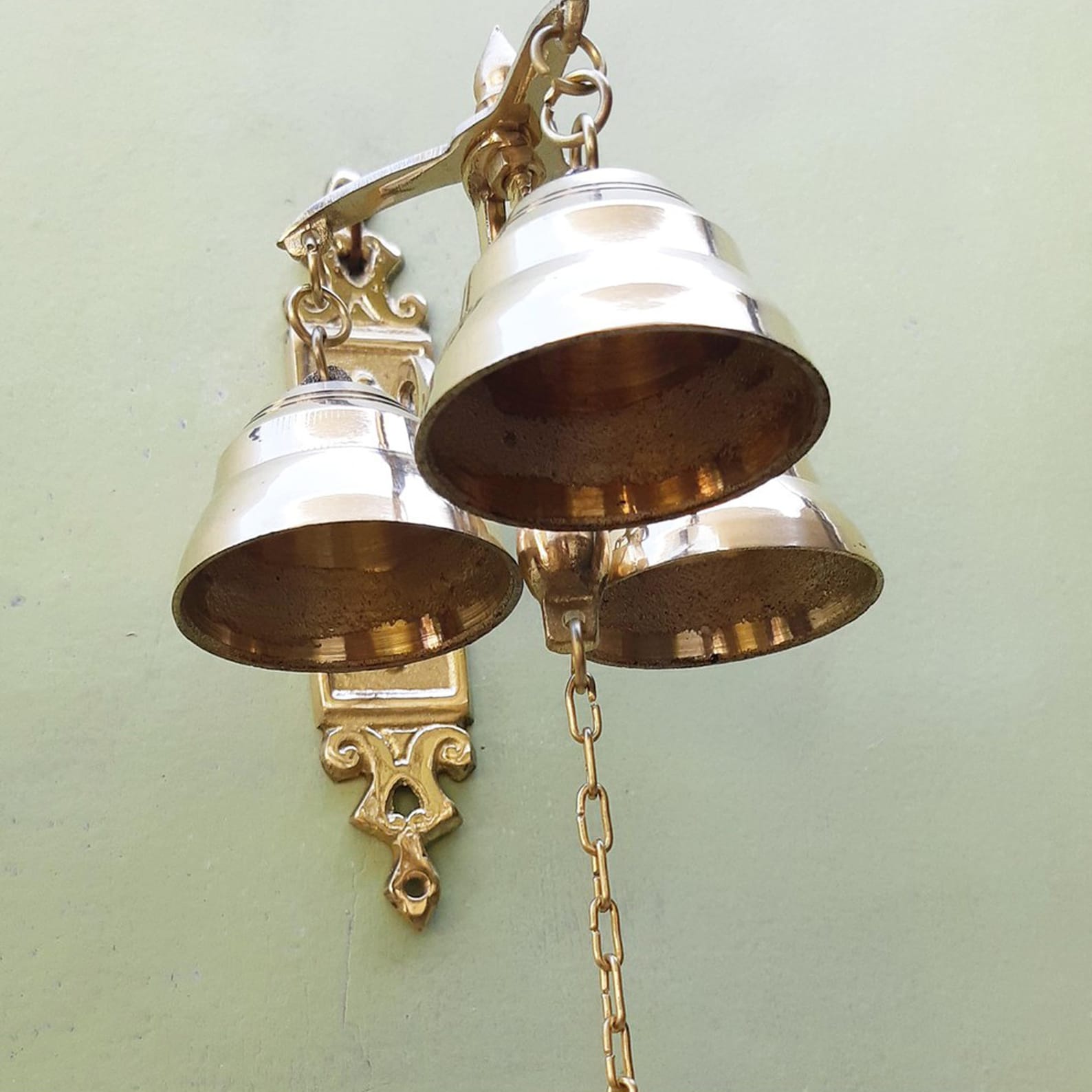 Vintage Bell Gate Front Door Antique Three Ringing Bell Knock - Etsy