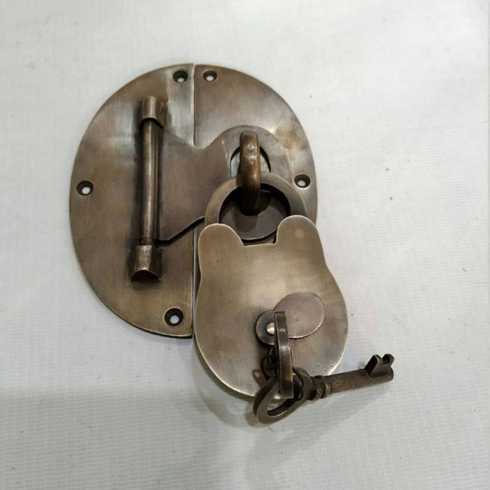 Set Vintage Padlock Skeleton Key With Large Retro Round Safe Box Door ...