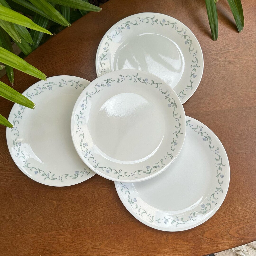 Vintage Corelle Dinner Plates in Country Cottage Pattern Set of 4 - Etsy