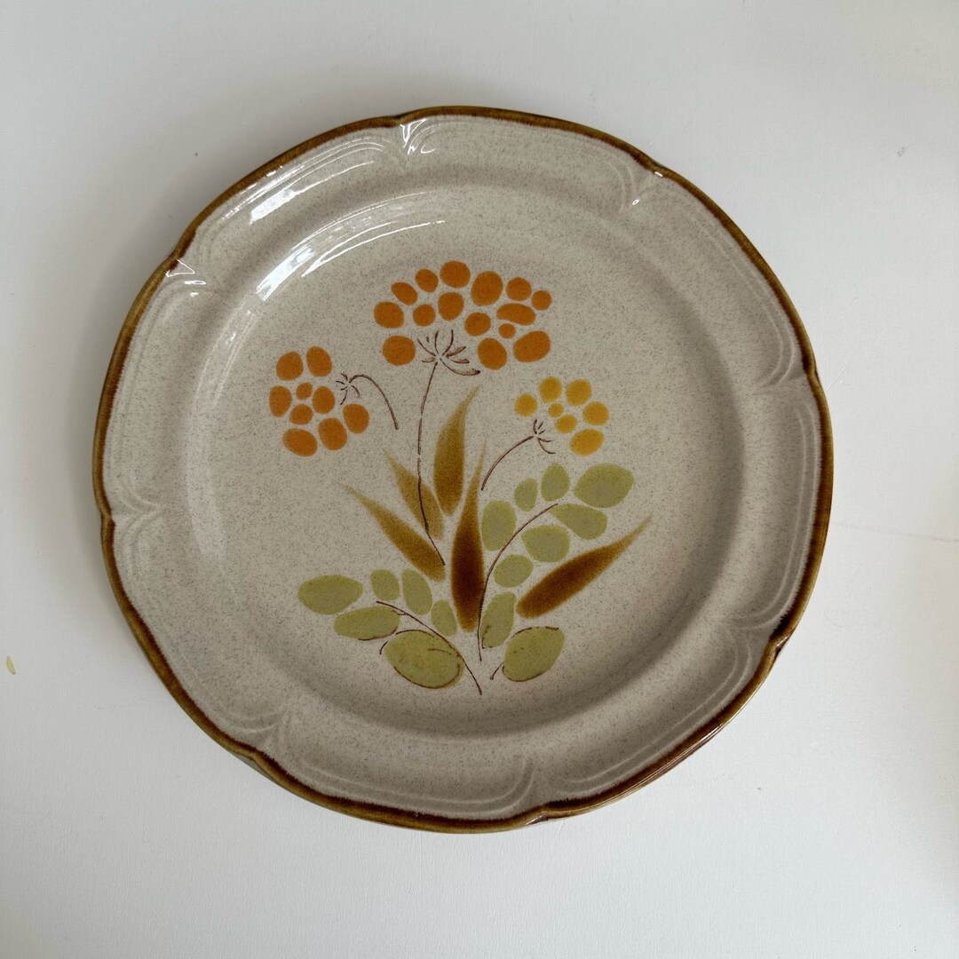 Vintage Dinner Plate in Somerset Pattern by Hearthside Handpainted ...