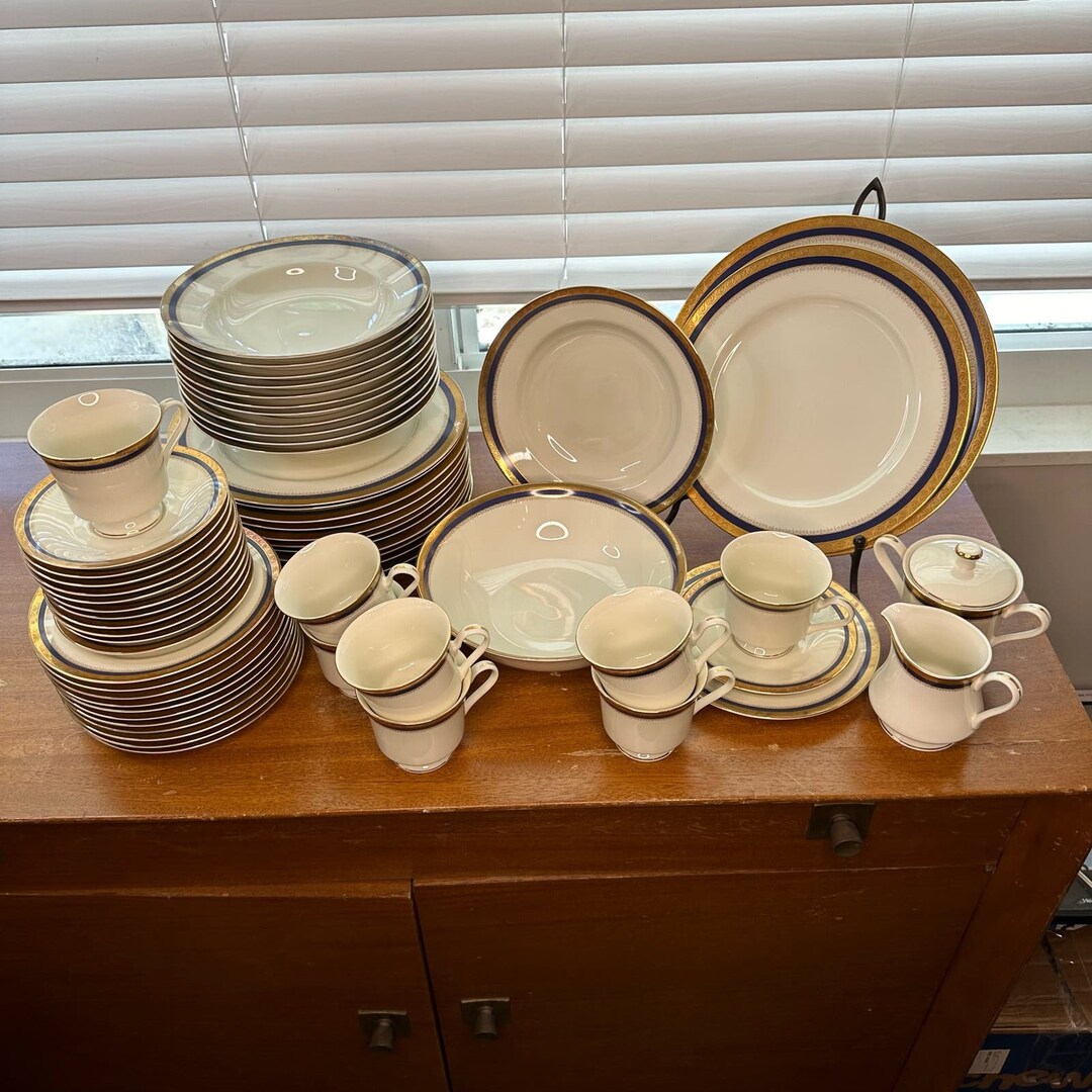 Choice Vintage Fine China in Alhambra Pattern by Ranmaru Dinner Plate ...