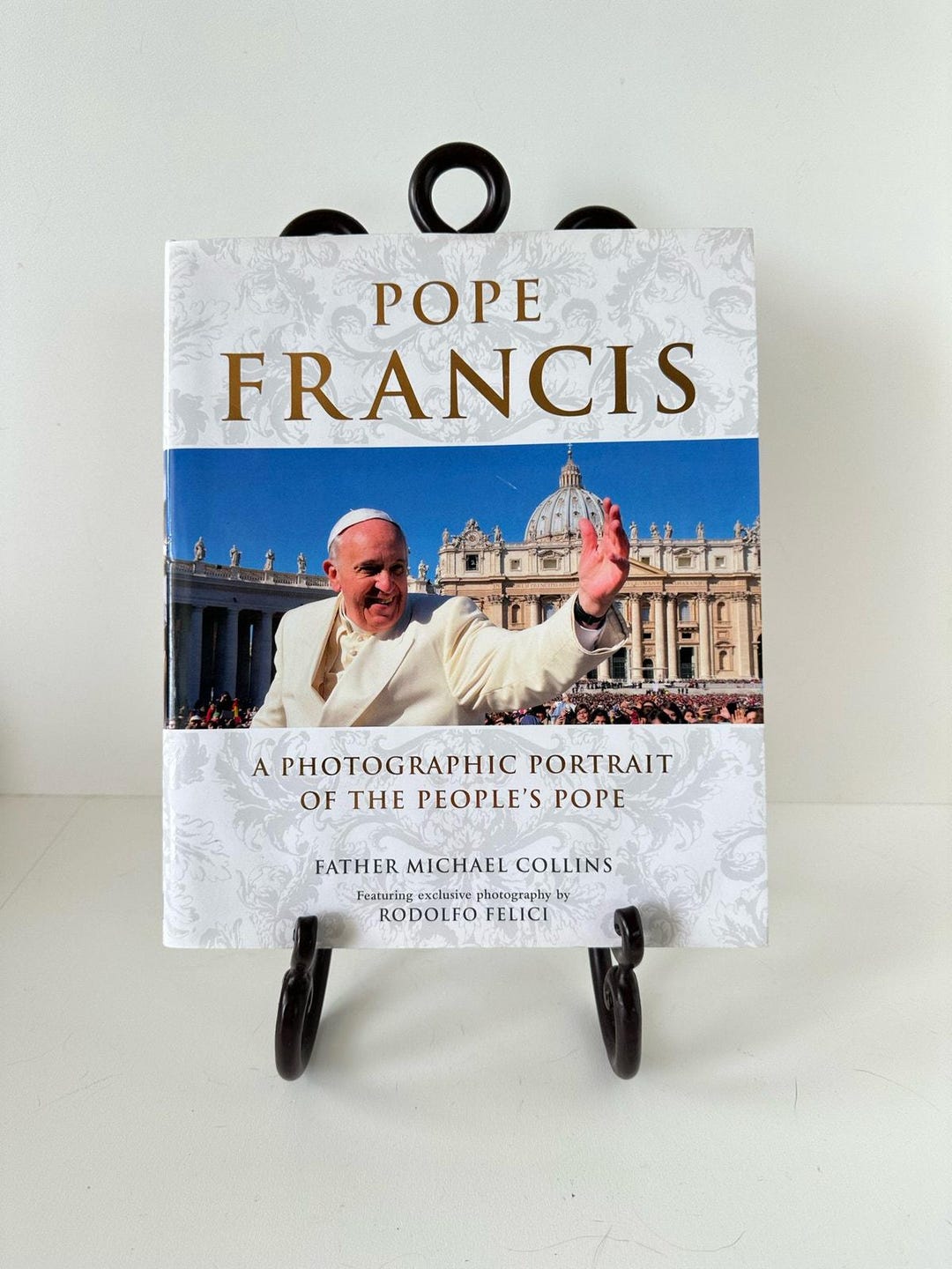 Coffee Table Book, Pope Francis A Photographic Portrait of the People's ...