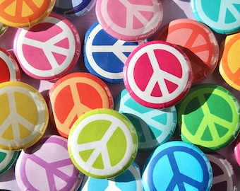 Peace and Love Pin-back Button | Groovy Hippie Style Badge | Retro ...