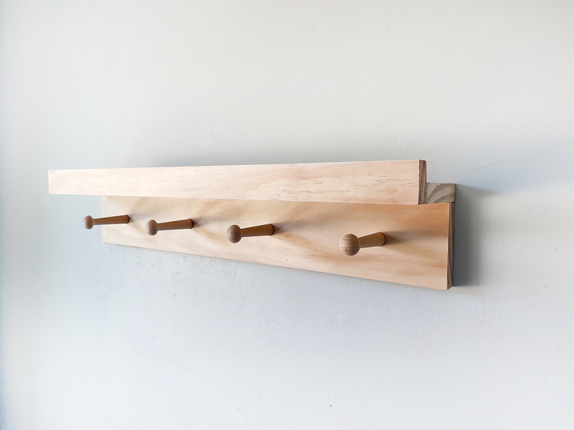 Shelf Shaker Peg Hanger, Montessori Style Shelf Clothes Hanger, Nursery ...