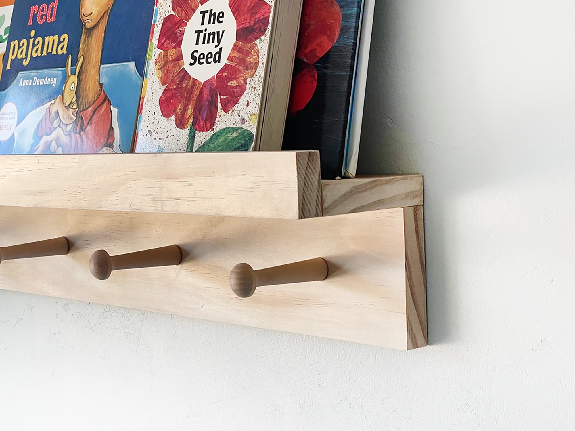 Shelf Shaker Peg Hanger, Montessori Style Shelf Clothes Hanger, Nursery ...