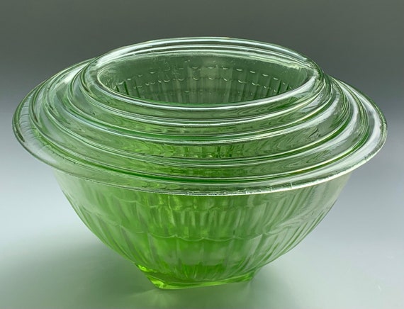 Vintage Federal Green Depression Glass uranium Nesting - Etsy