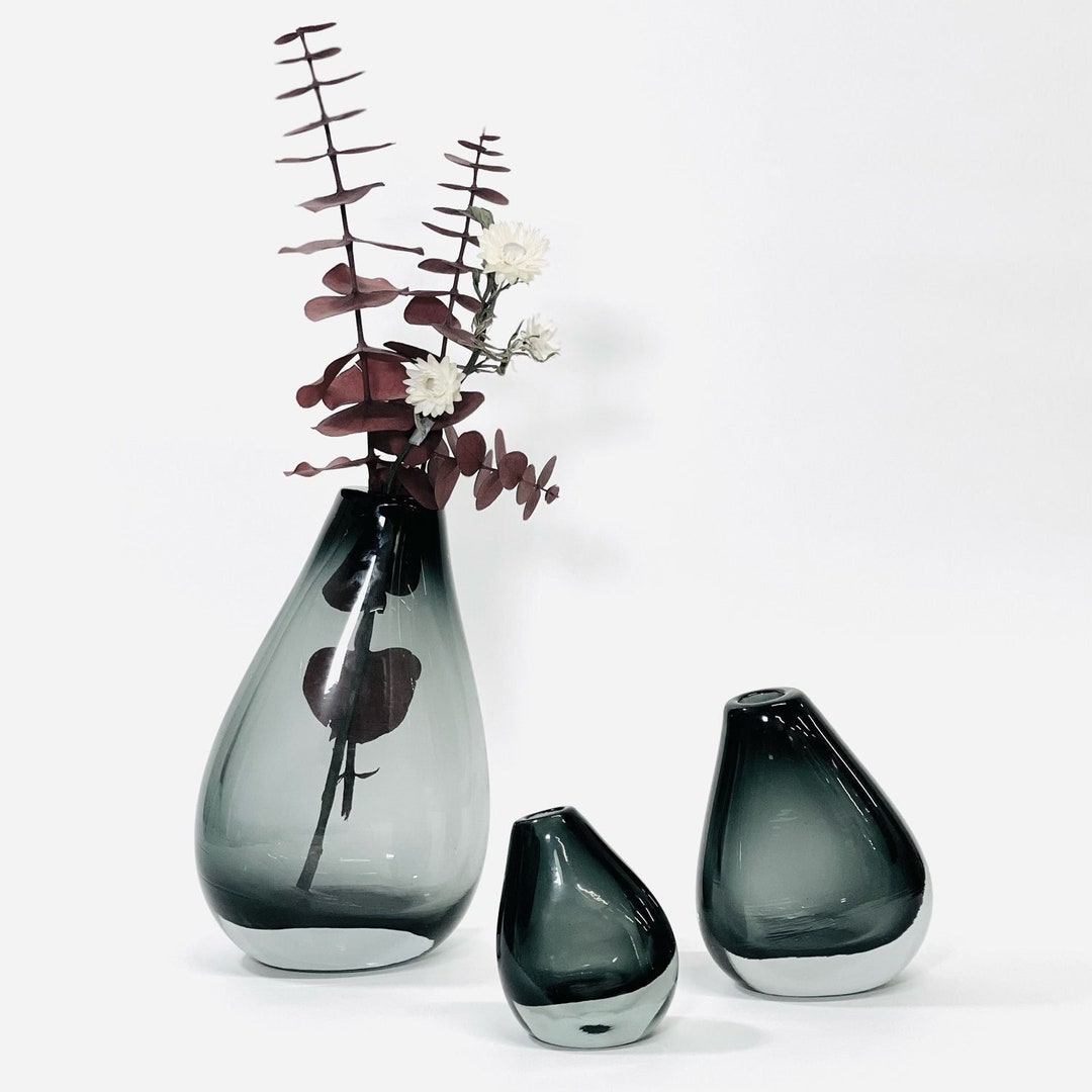 Modern Gradient Water Drop Glass Vase / Organic Hand Blown Glass Vase ...