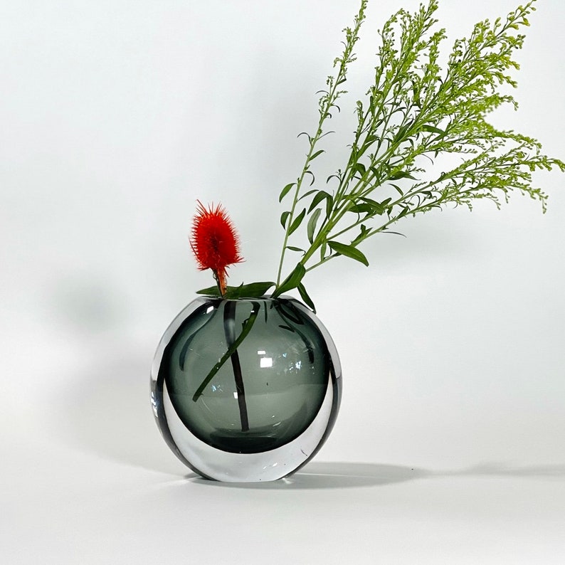 Minimalist Inverse Hand Blown Glass Vase - Etsy