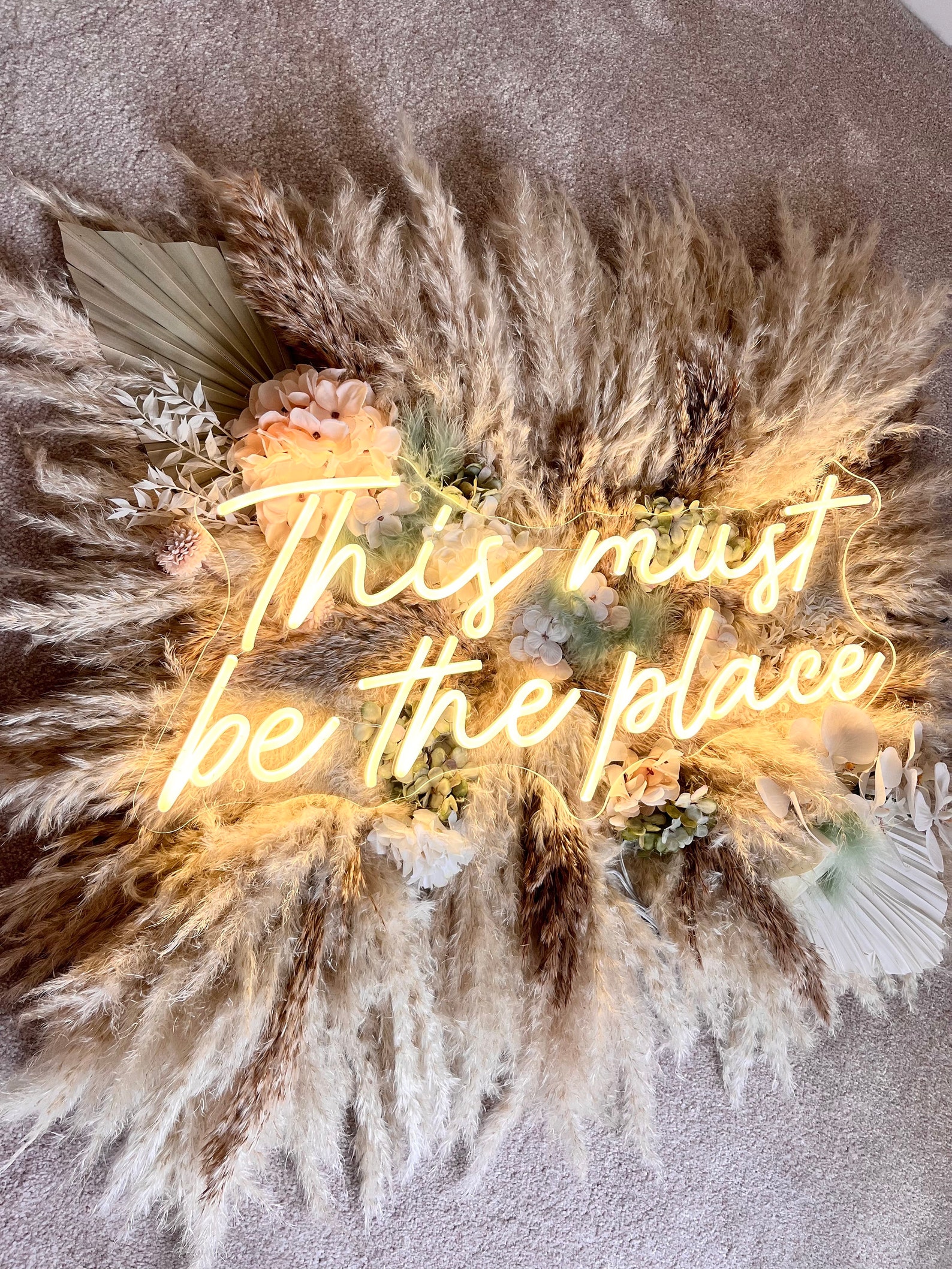 Pampas Cloud & Neon Sign | Pampas Neon Sign | Home Decor | Pampas Cloud ...