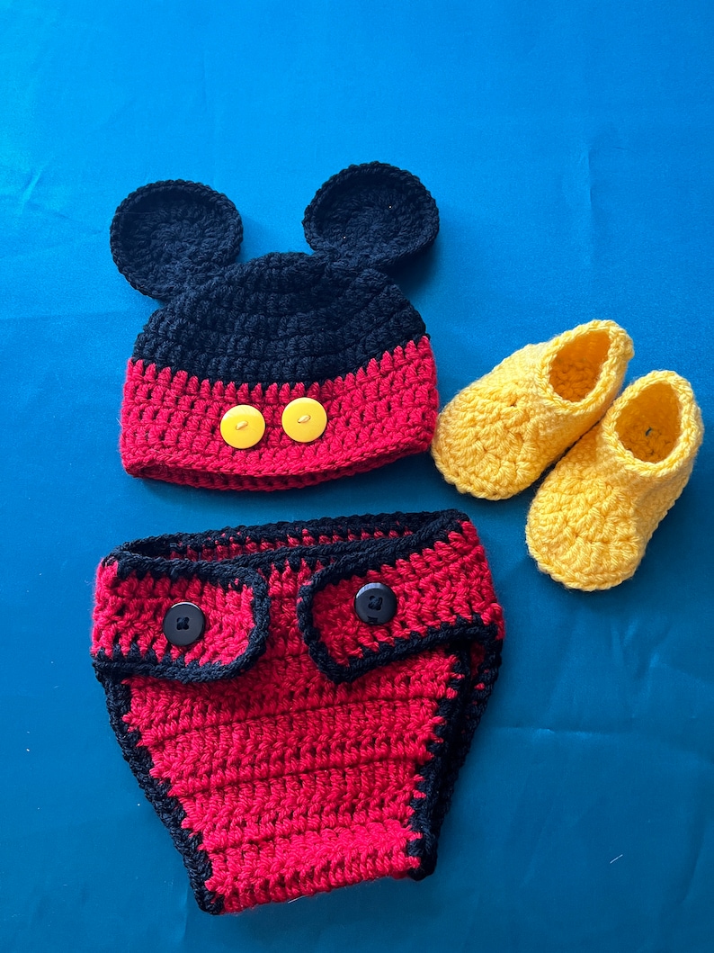 Mickey and Mine Mouse Diaper Crochet Set - Etsy