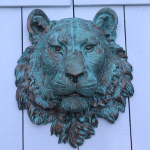 Majestic Faux Taxidermy Tiger Head | Lifelike Wildlife-inspired Decor ...