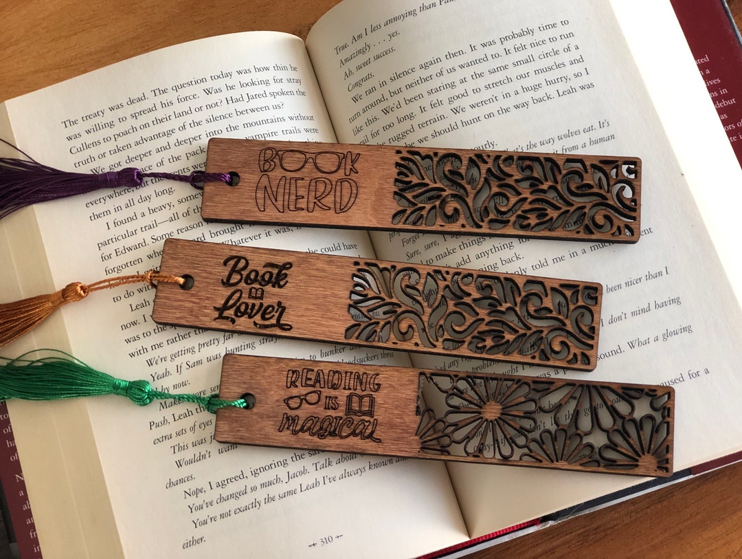 Personalized Wooden Bookmark, Engraved Bookmark, Bookmark for Men, Gift ...