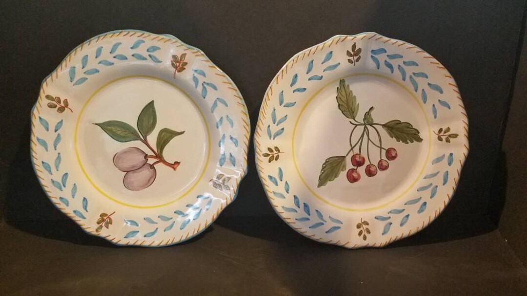 Deruta L'antica Plates Set of 2 Made in Italy Hand Painted Fruit ...