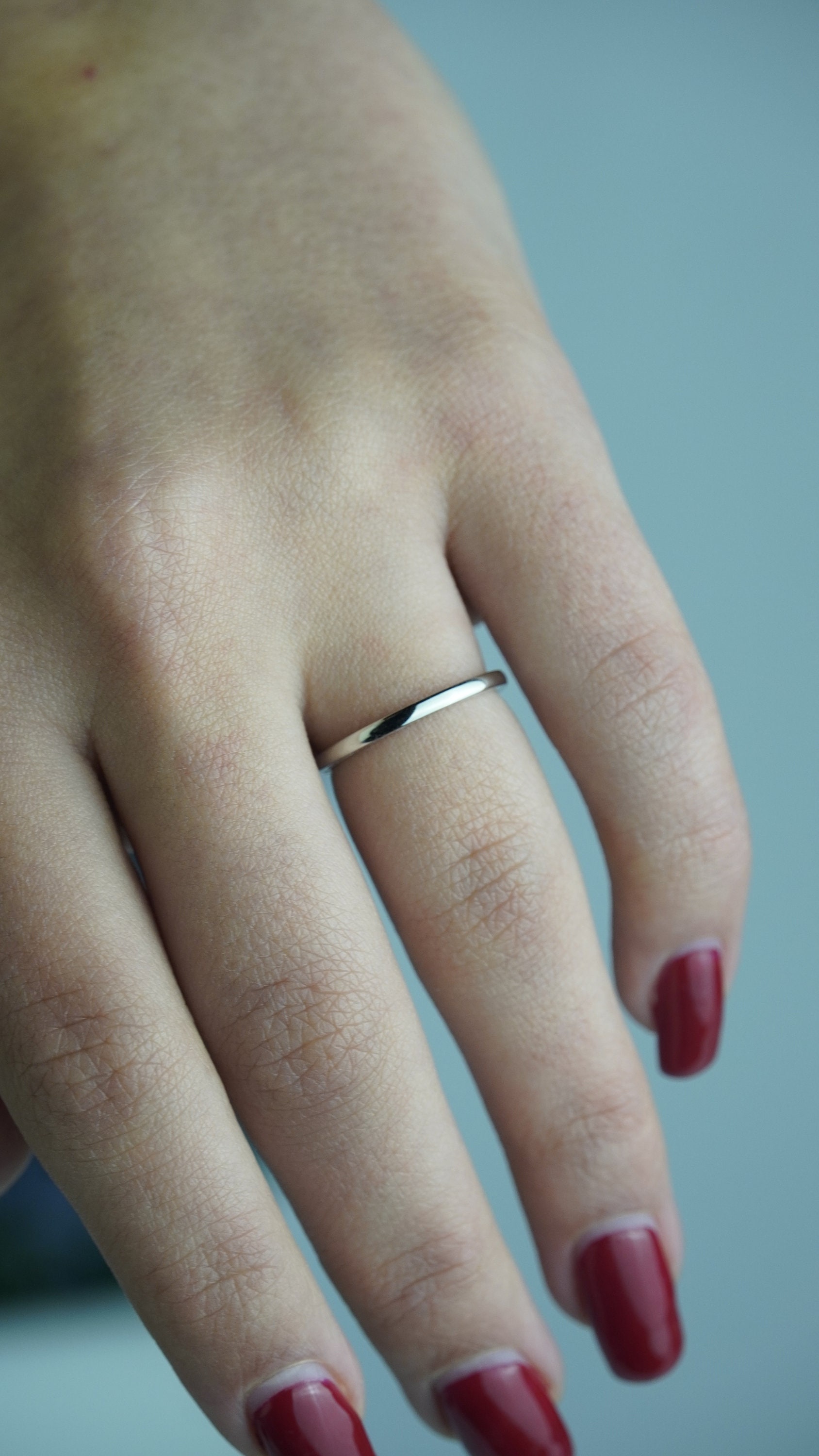 Mila Kunis Platinum Ring, Platinum Wedding Band, Super Skinny Platinum ...