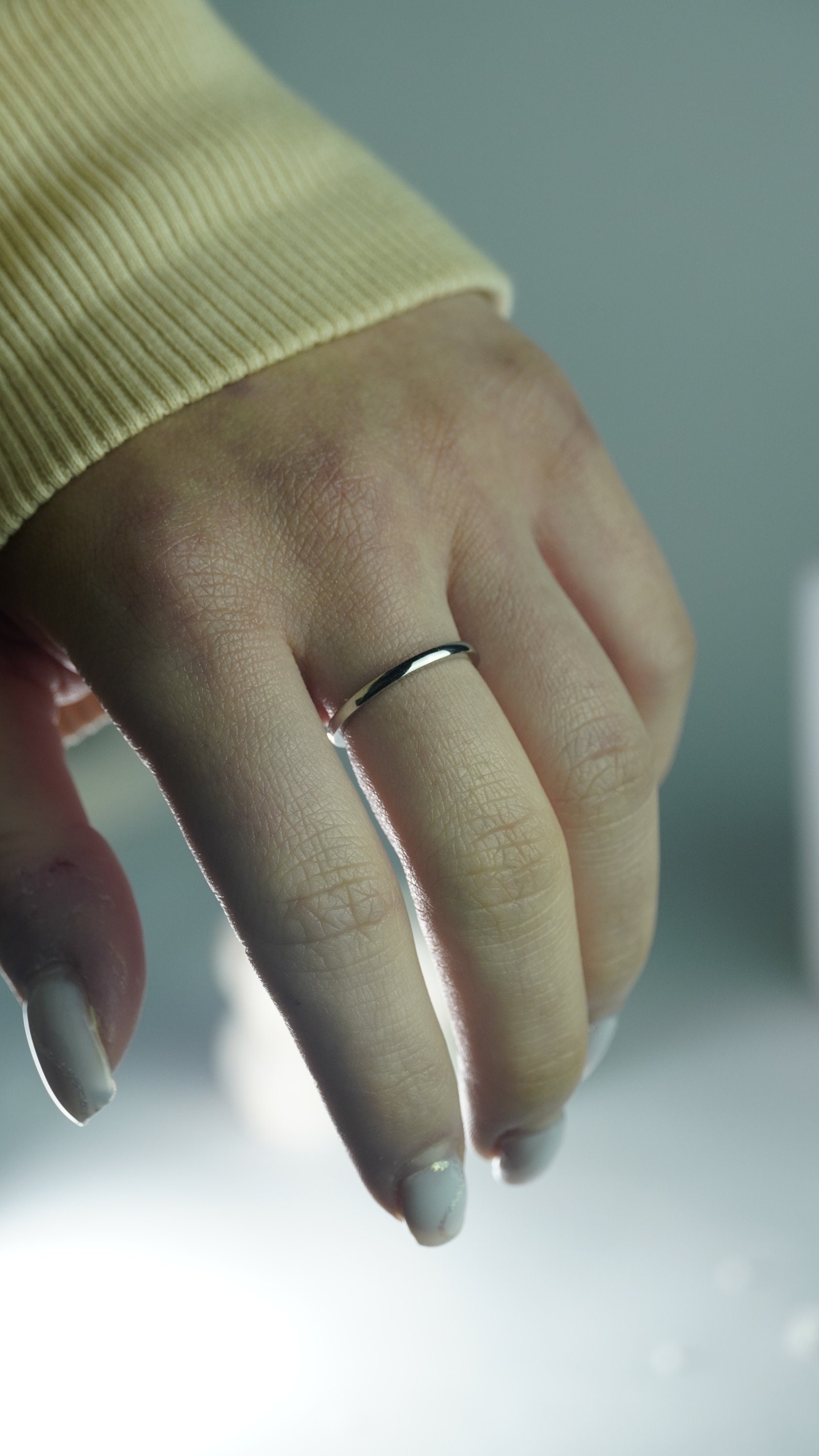 Mila Kunis Platinum Ring, Platinum Wedding Band, Super Skinny Platinum ...