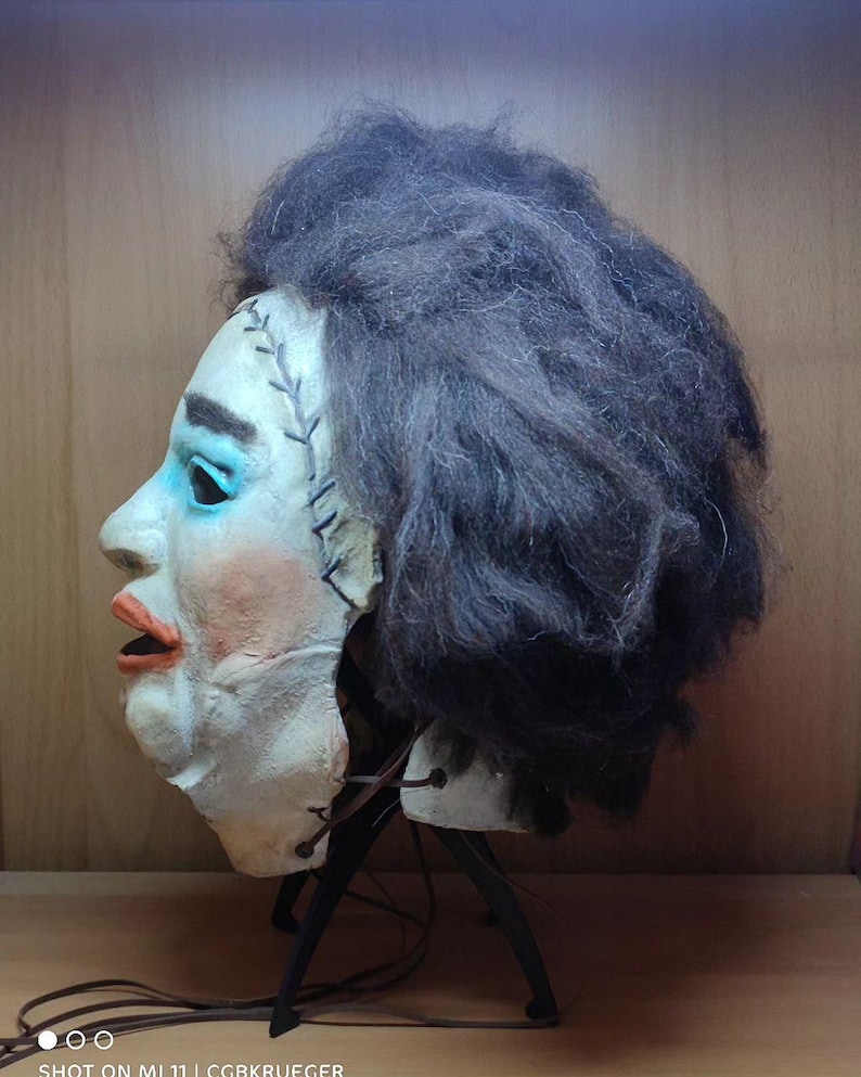Leatherface Pretty Lady Mask Rehaul the Texas Chainsaw Massacre Trick ...