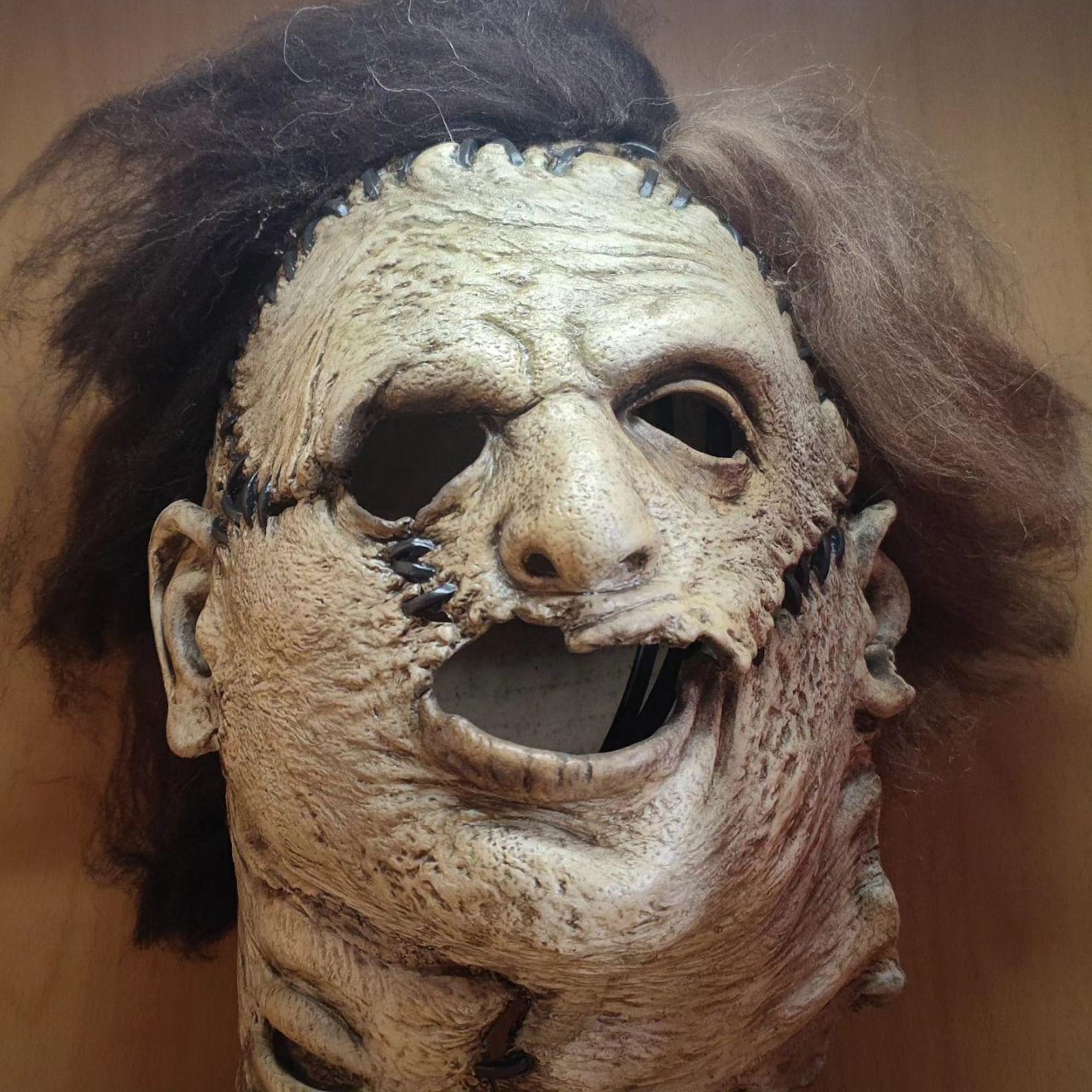 Leatherface Mask 2003 Mask Rehaul the Texas Chainsaw Massacre Trick or ...