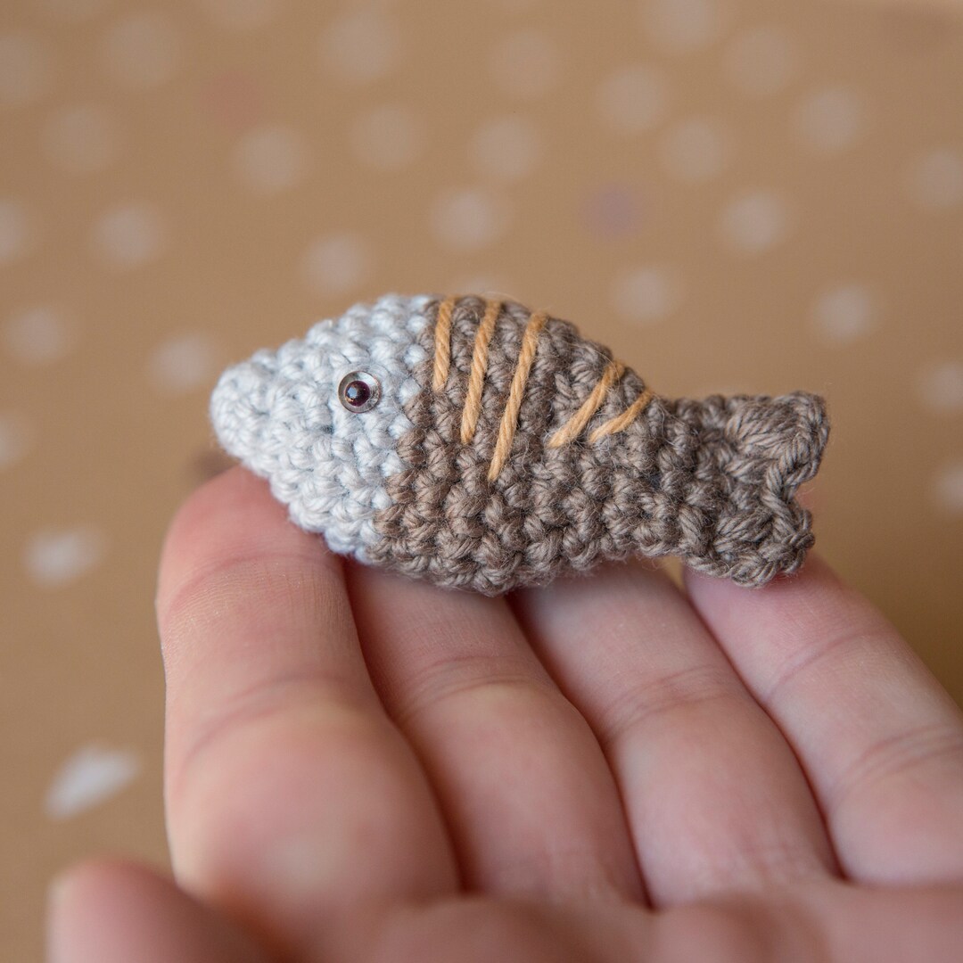 Crochet Brooch, Miniature Amigurumi Fish, Little Crochet Brooch, Cotton ...