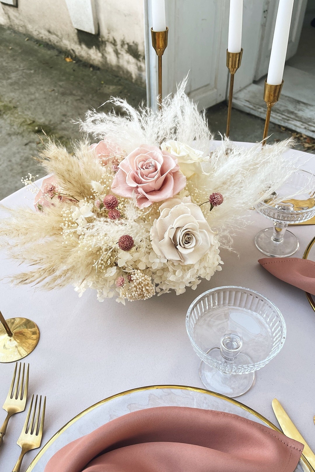 Sweetheart Table Floral Arrangement Dried Flowers Roses Wedding ...
