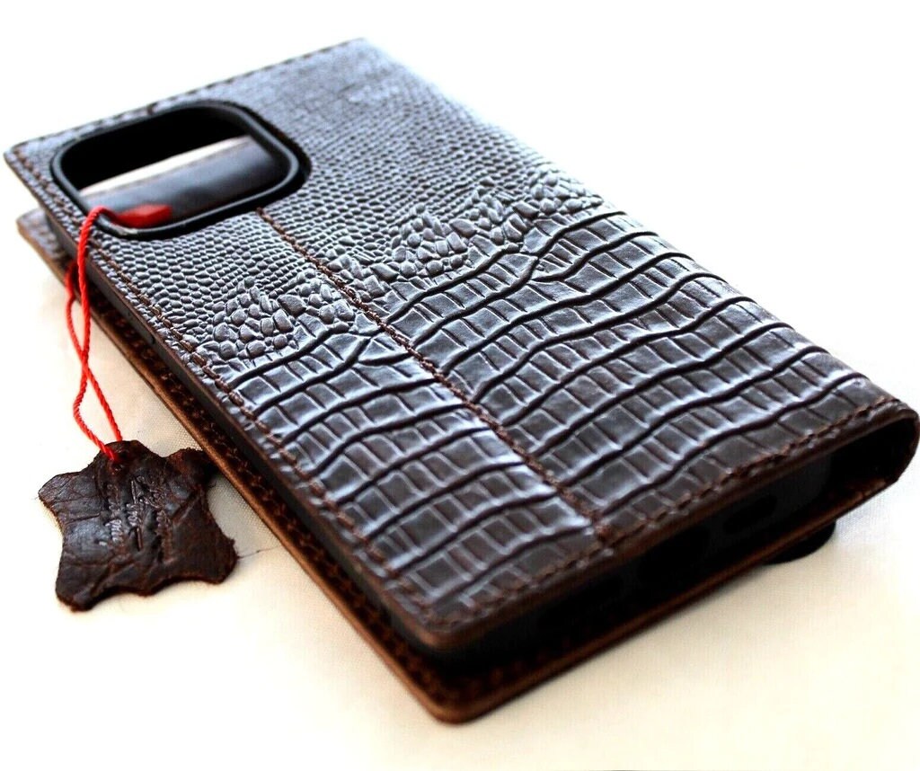 Apple iPhone 15 Pro / iPhone 15 Pro Max Genuine Real Leather - Etsy Canada
