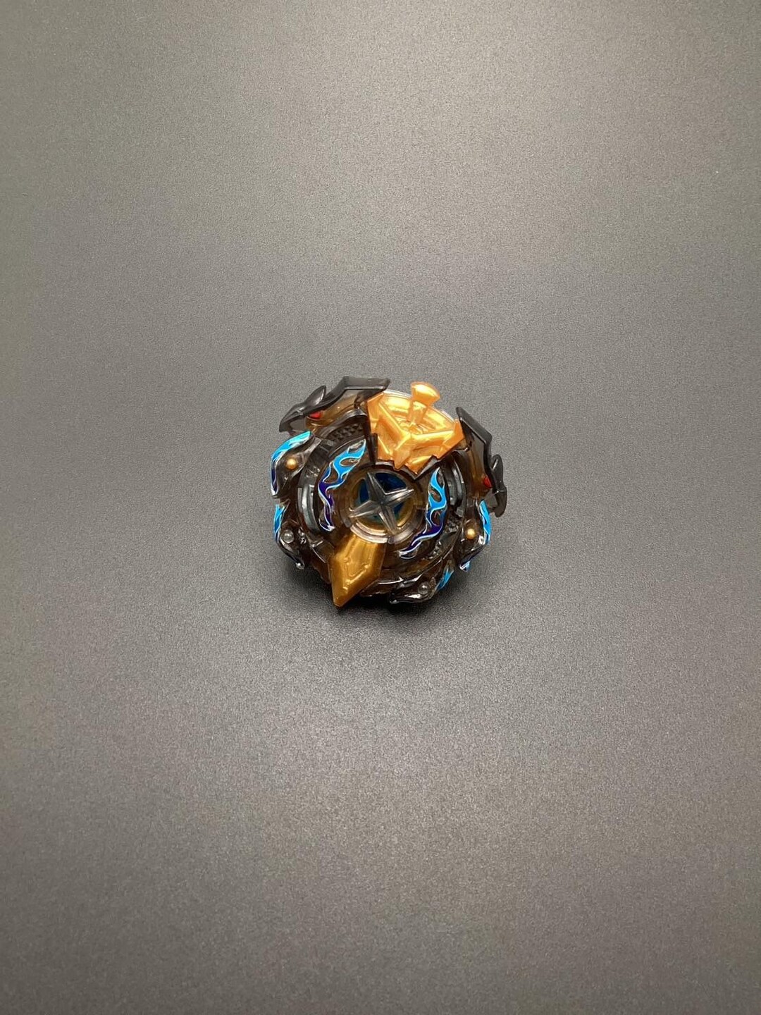 SKU BB04 F198 | Beyblade Takara Tomy , Energy Layer - Xcalibur - Etsy