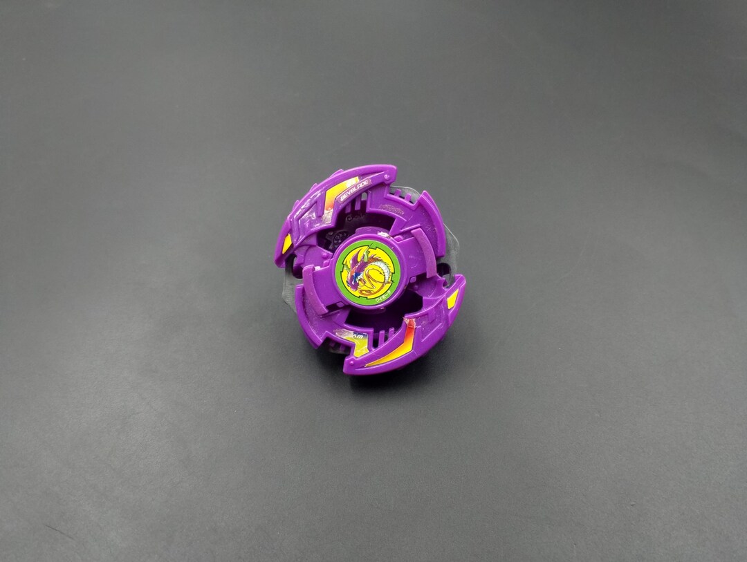 SKU BB2 F136 | Beyblade Takara , Purple Wyboorg - Etsy