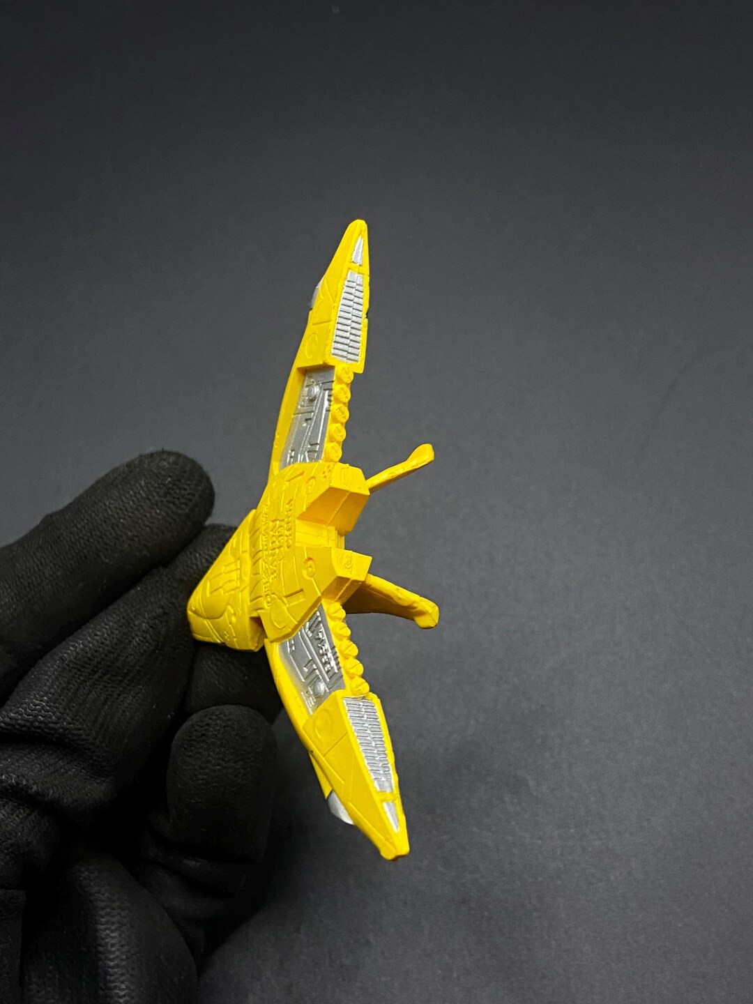 SKU B145P1112 | Mini Figure Ultraman S.H. Figuarts GUTS Wings Authentic ...