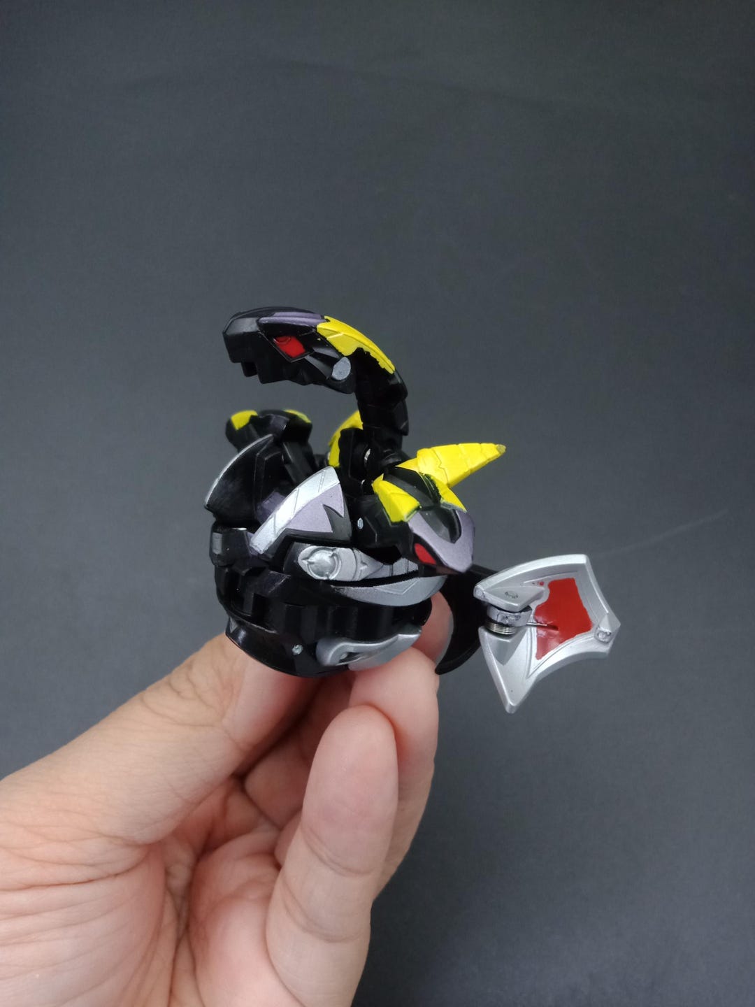 SKU B810P9063 | Bakugan Battle Brawlers Darkus Knight Percival Spins - Etsy